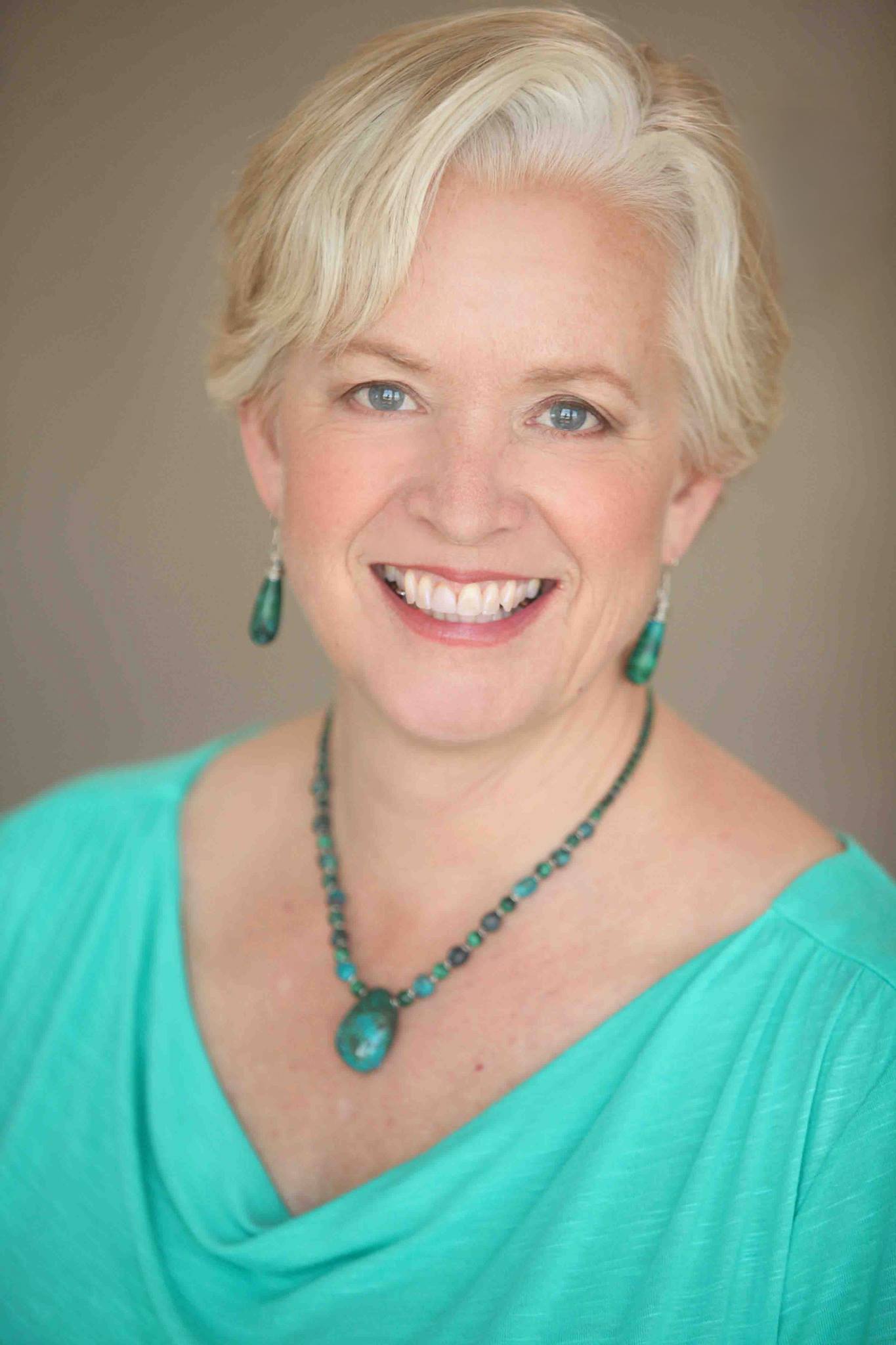 Speaking | Dr. Amanda Noelle, The Twin Flame Matchmaker